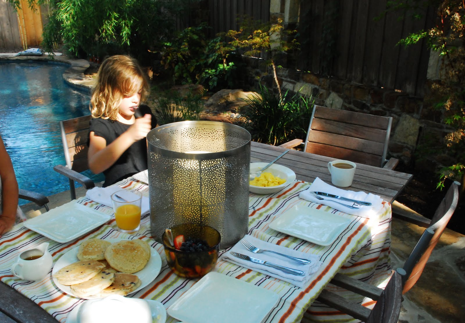 Simple Lovely: Some Scenes From The Weekend...