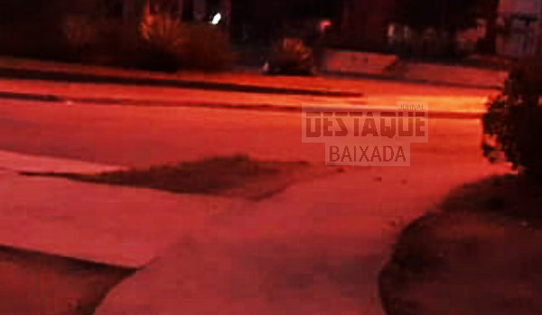 Jornal Destaque Baixada: Três jovens de Belford Roxo, são espancados e baleados nas mãos na ...