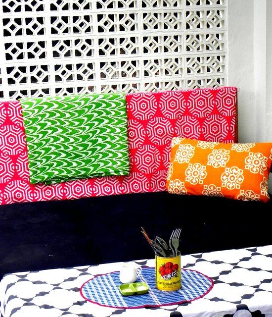 Lisa Mende Design: Katherine Rally Textiles - Centuries Old Craft with ...