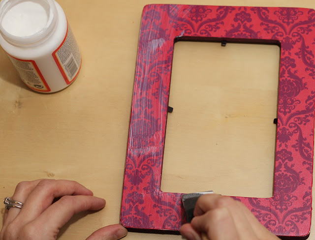 Dill Pickle Design: Decoupage Picture Frame Tutorial
