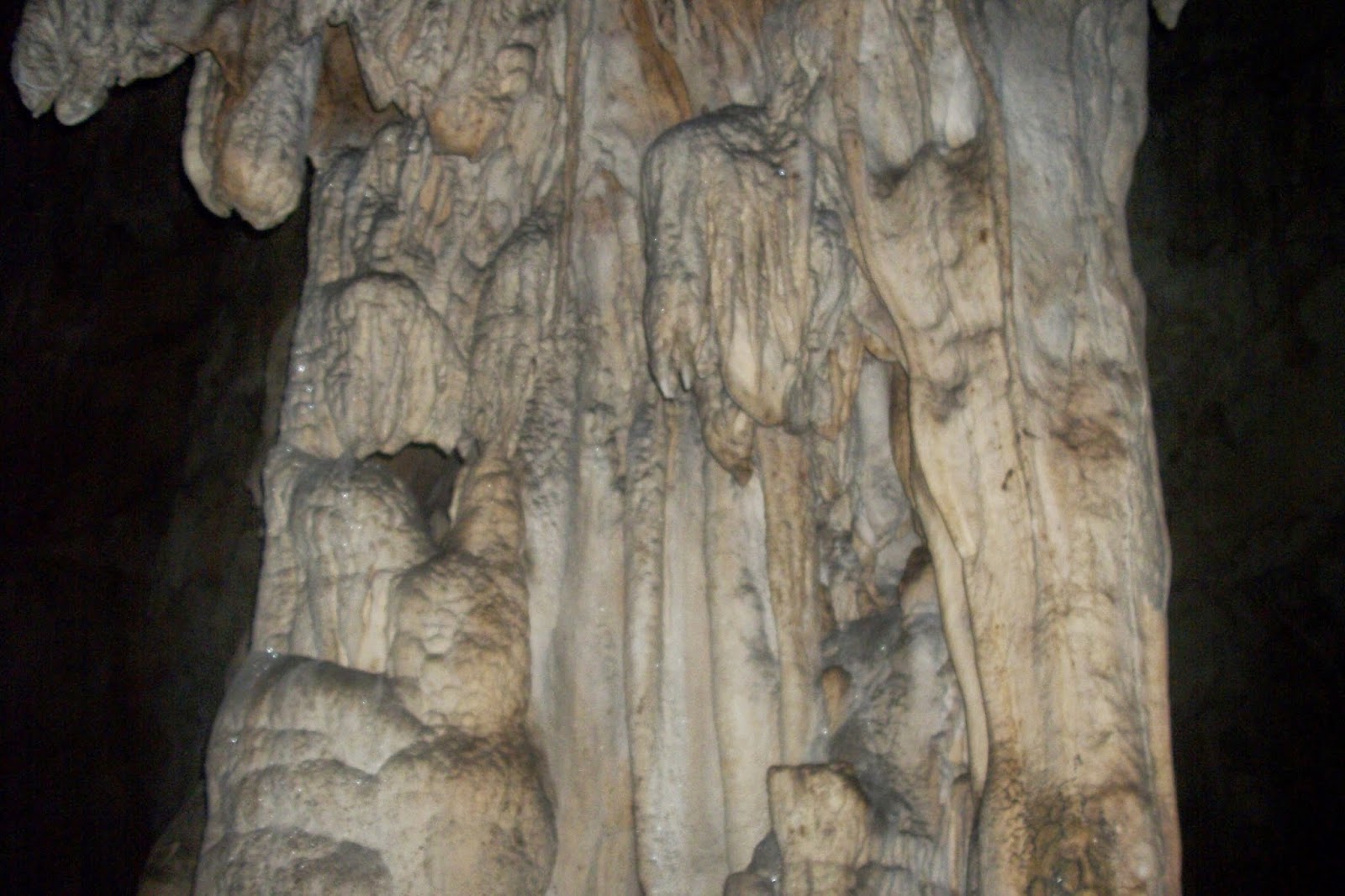 Ligaya sa Lakbay: Inday Nelly Deles's Mystical Cave @ Antipolo City, Rizal