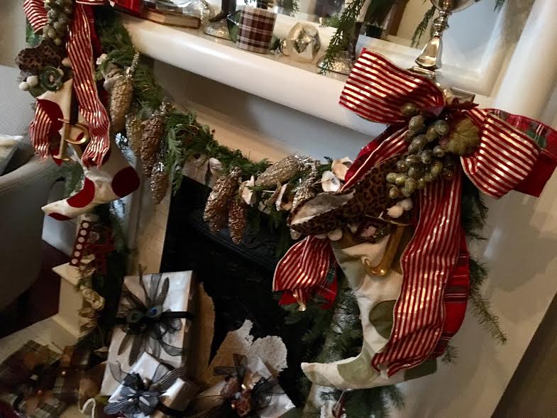 The Uptown Acorn: Heaux. Heaux. Heaux. {The Mantle}