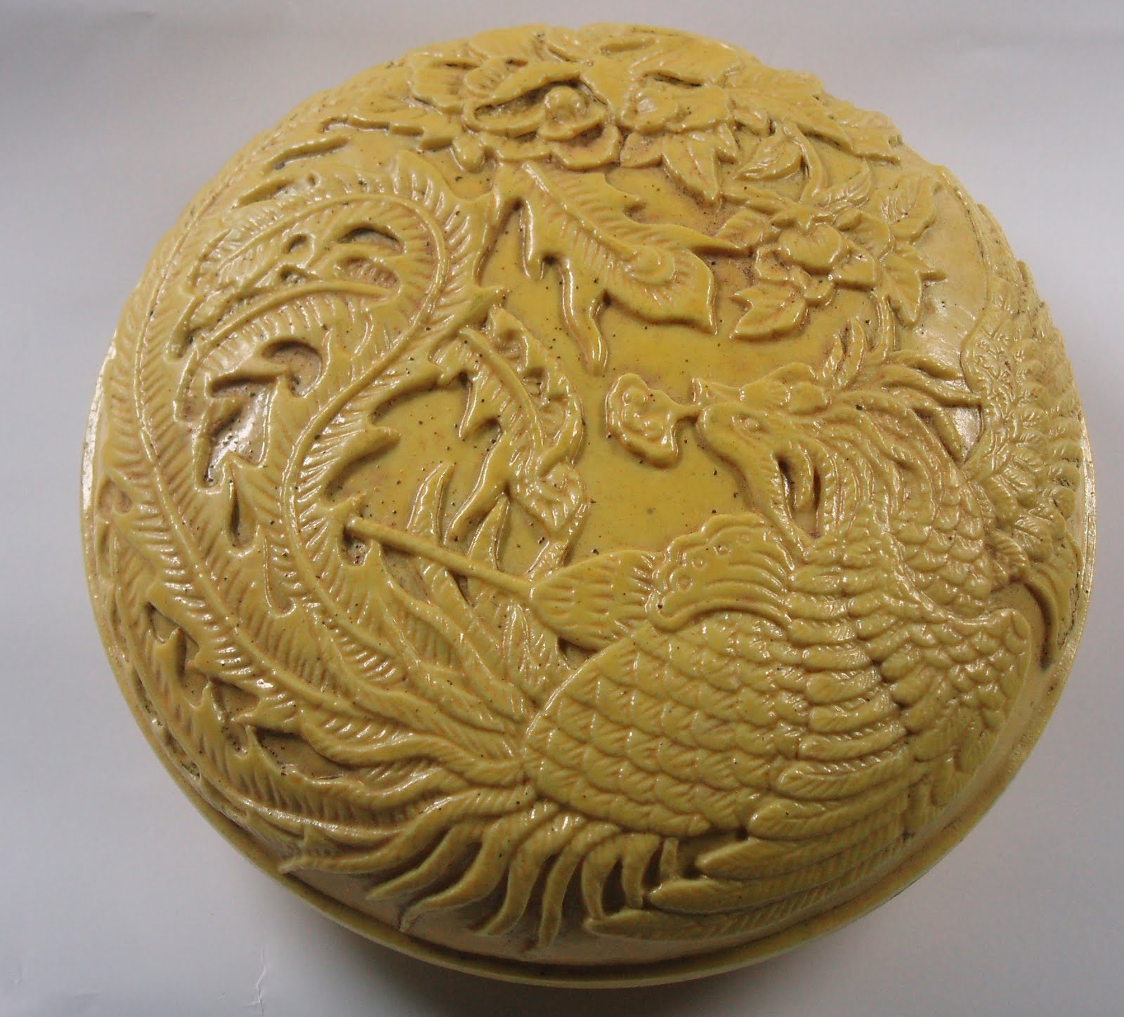 Xanadu Arts Online Gallery: Imperial Yellow Chinese Porcelain Ink Box ...