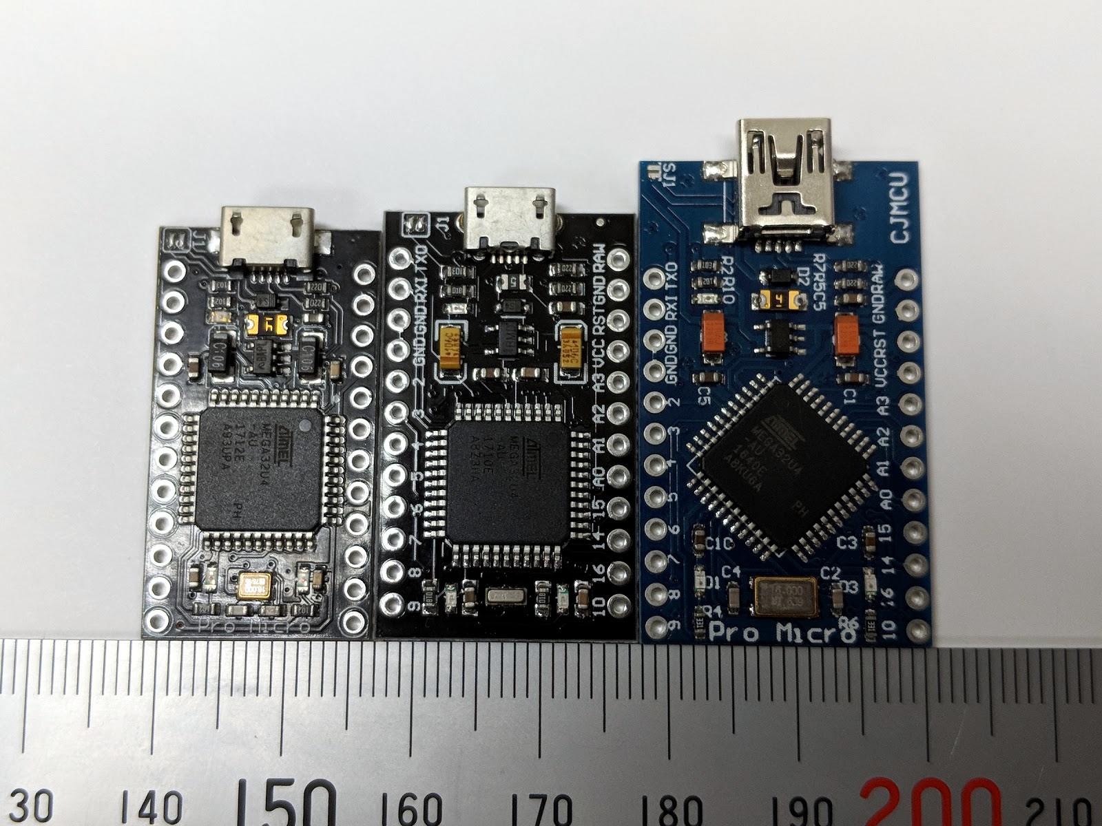 40% Keyboards: Another black Pro Micro that's not the right size.