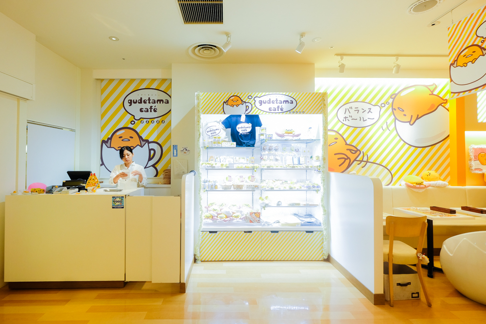 Gudetama Cafe in HEP FIVE Osaka - Stella Lee ☆ Indonesia Beauty and ...