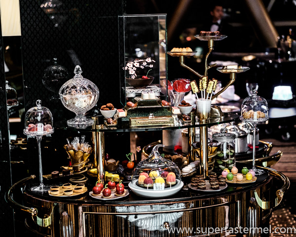 [Macau] 3* Robuchon au Dome at Grand Lisboa Hotel