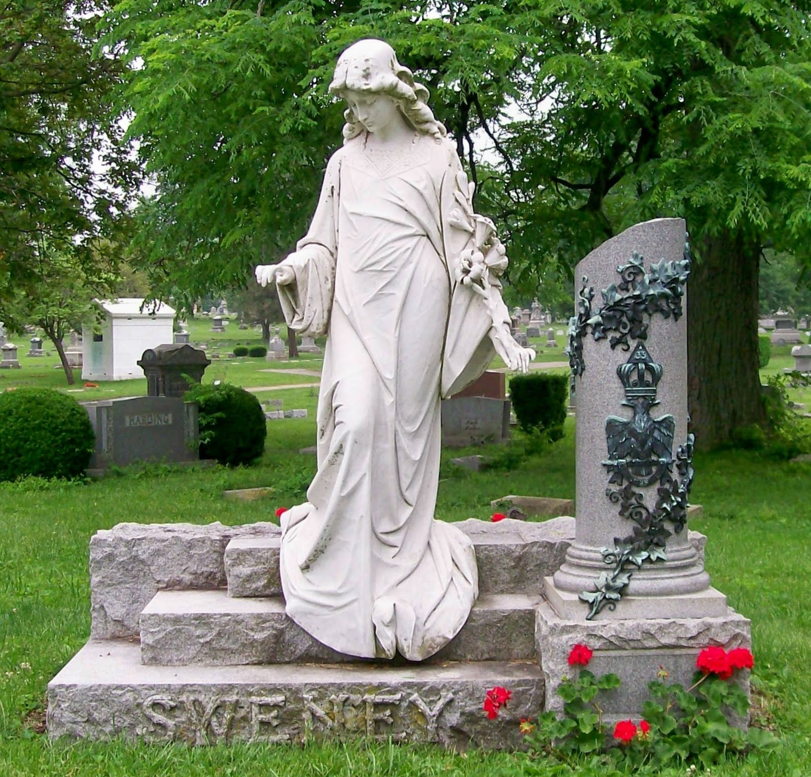 Graveyard Rabbit of Sandusky Bay: Wordless Wednesday: Sweney Monument ...