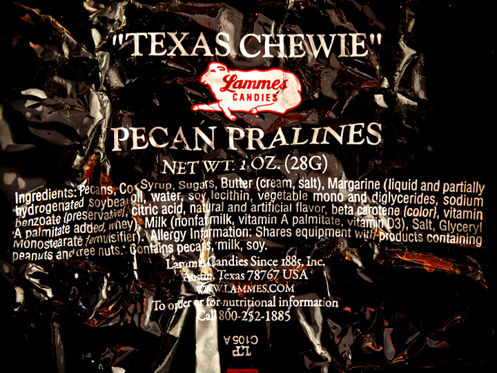 Diary of a Sweets Fiend: #16 - Lammes Candies Texas Chewie Pecan Praline