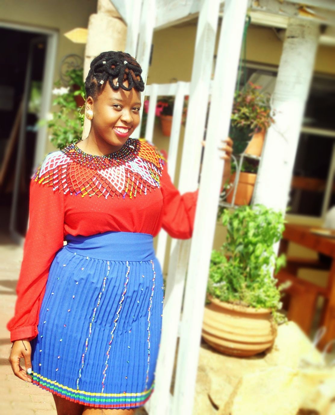 SOMETHING IN-SANE: INTOMBI YOM'ZULU