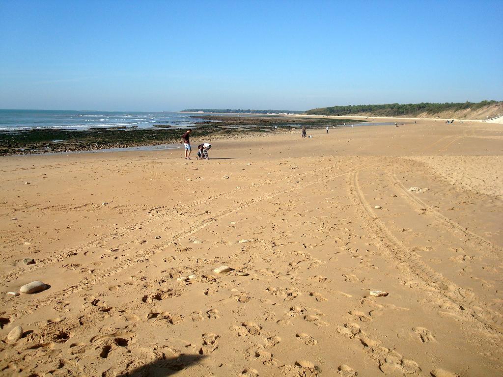 NOS PHOTOS DE VENDEE: La plage du Rocher à Longeville-sur-Mer