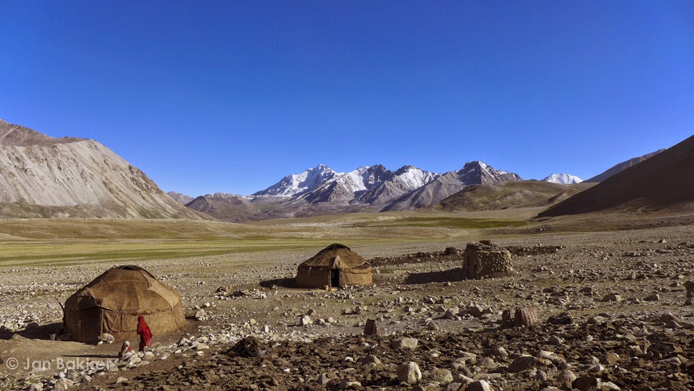 Trekking in Tajikistan: New Wakhan trek: from Big Pamir to Little Pamir
