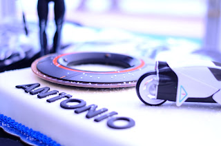 IPS Event Planners: Tron Legacy Themed Birthday Party {Real Party}