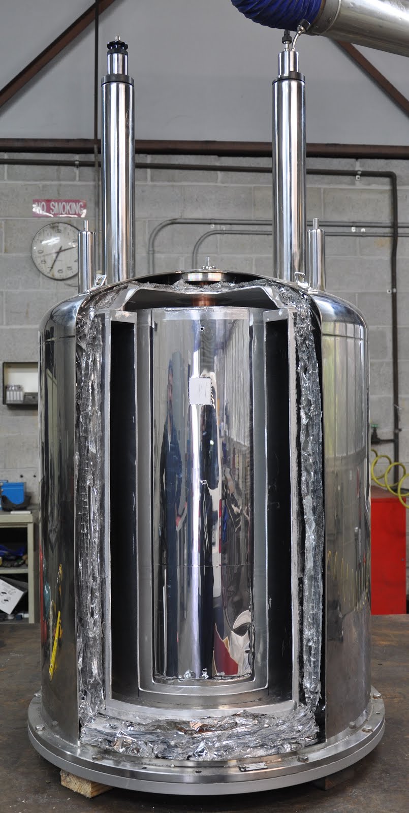 Dissection of a 400 MHz Oxford Superconducting Magnet: Smooth (Density ...