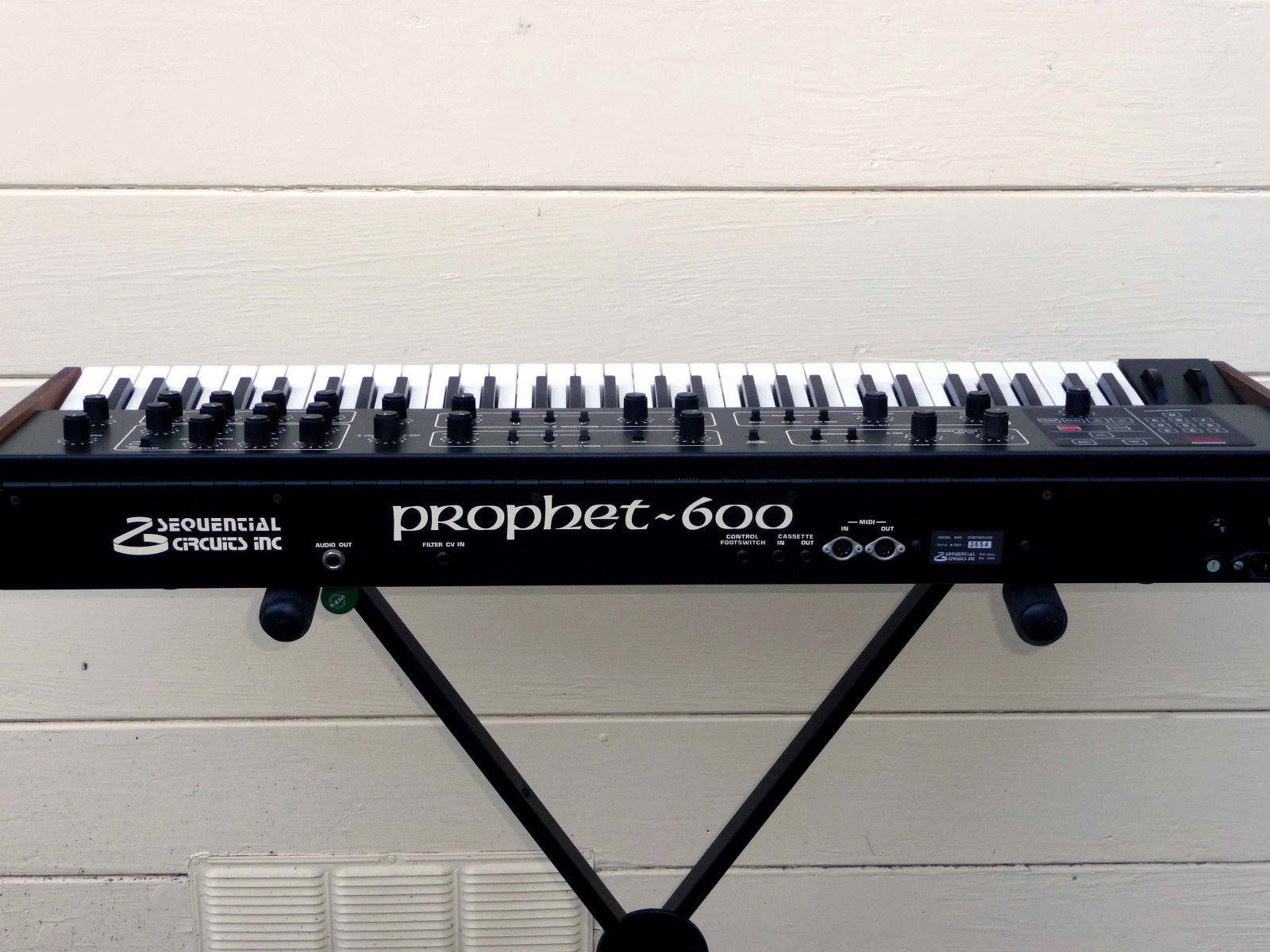 MATRIXSYNTH: VINTAGE PROPHET 600 SYNTHESIZER SN 3654 with Original Box