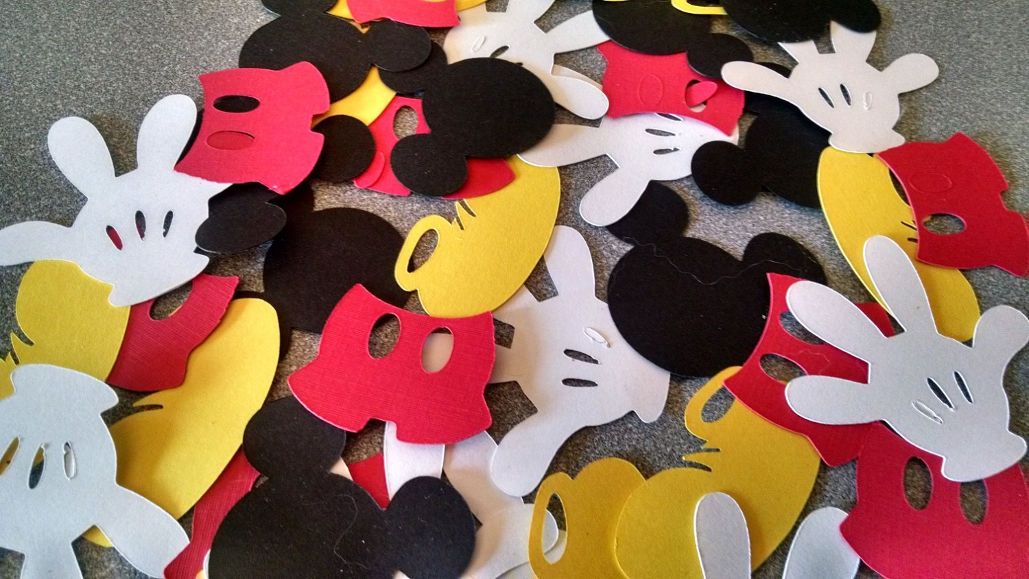 CountryCroppers Store Blog: Disney Mickey Mouse Die Cuts for Party ...