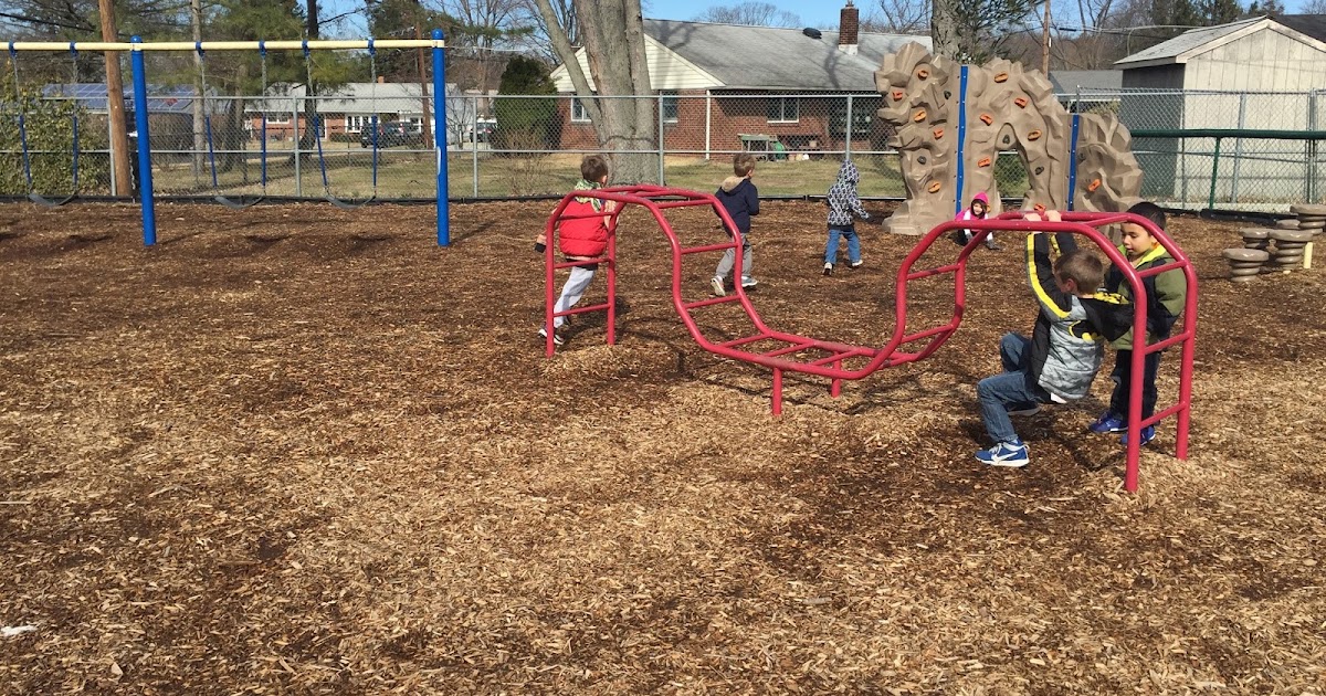 Make Early Learning Fun!: Moving and Shaking Outdoors