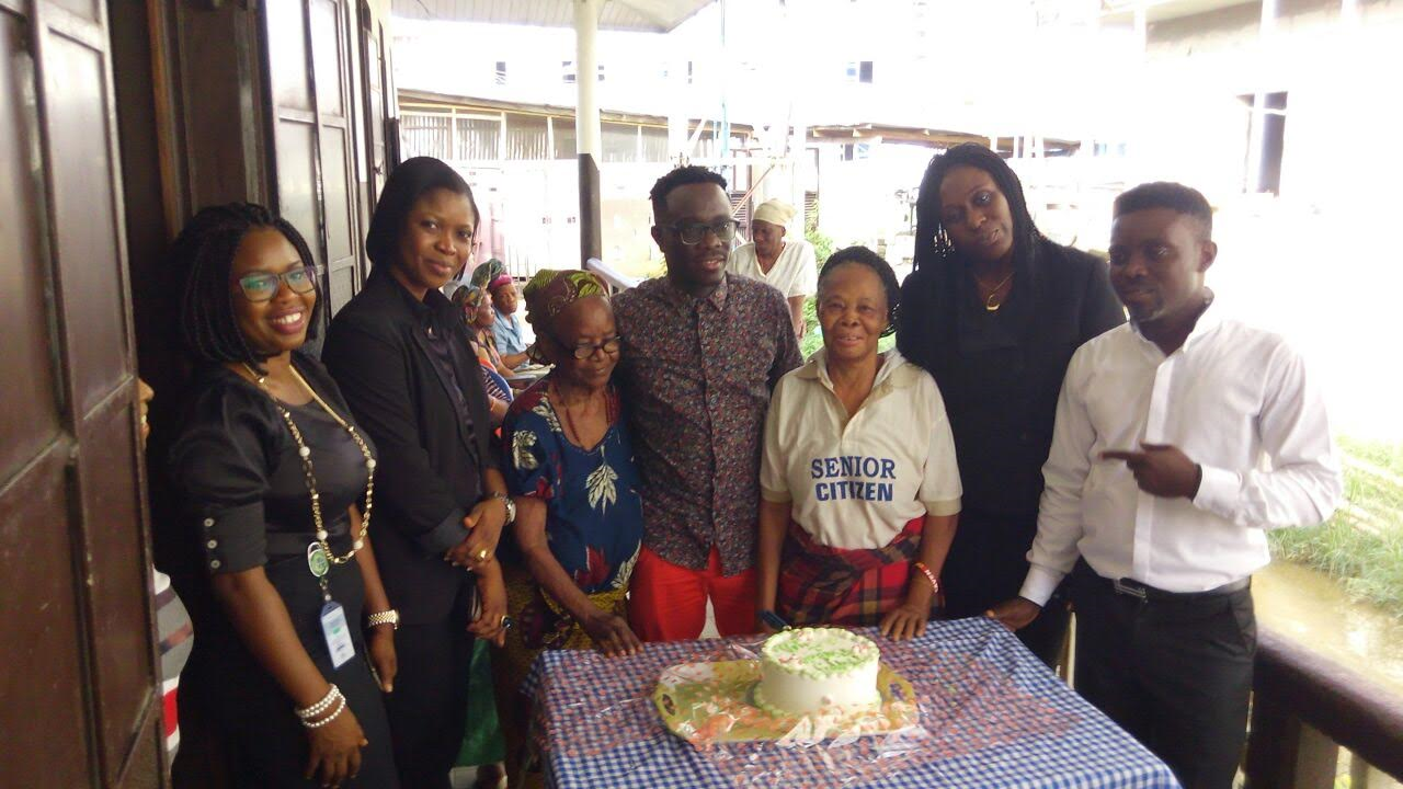 Photos: Julius Agwu celebrates birthday in Old people's home - PURE ...