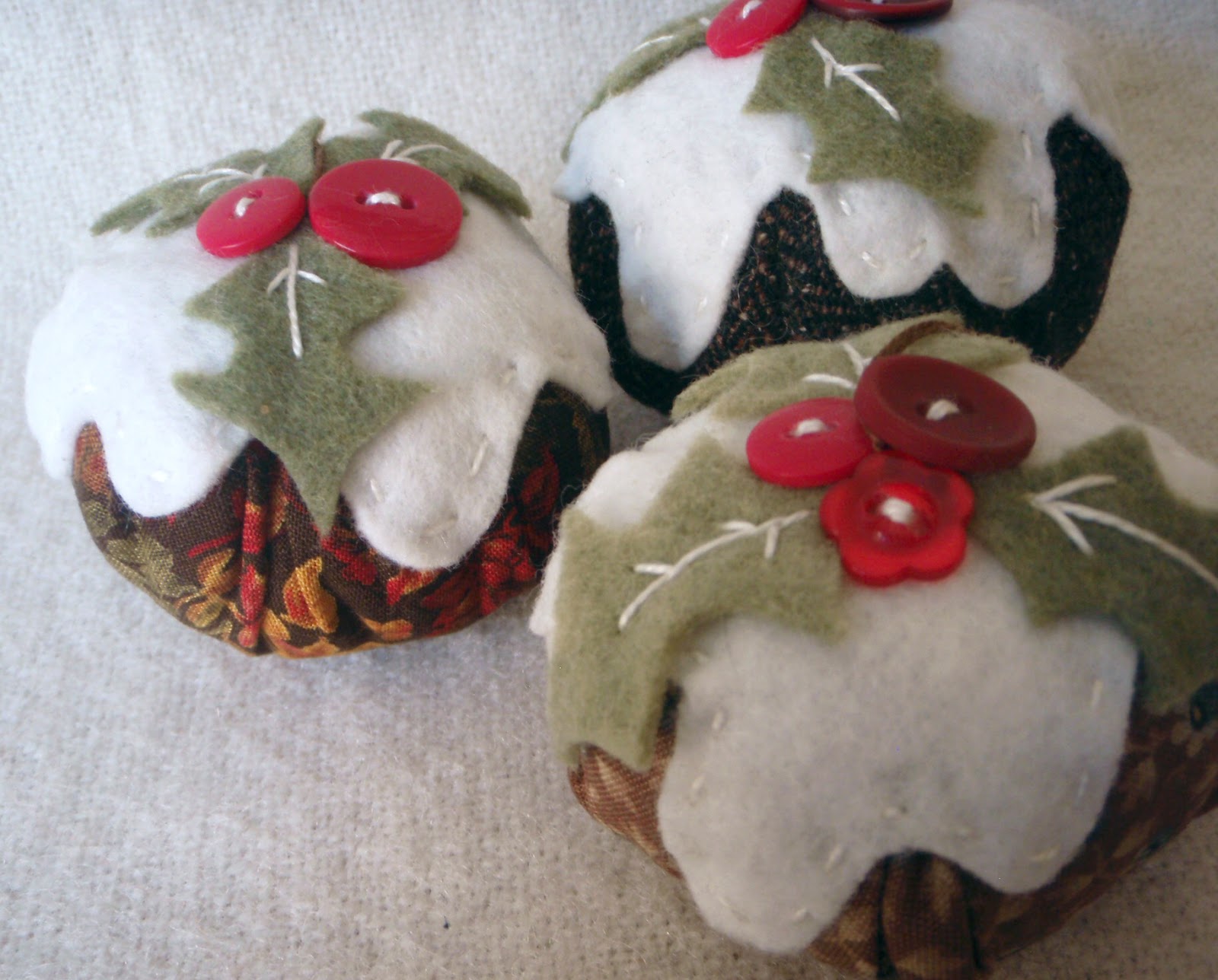 Lucykate Crafts . . .: Christmas pudding bauble,