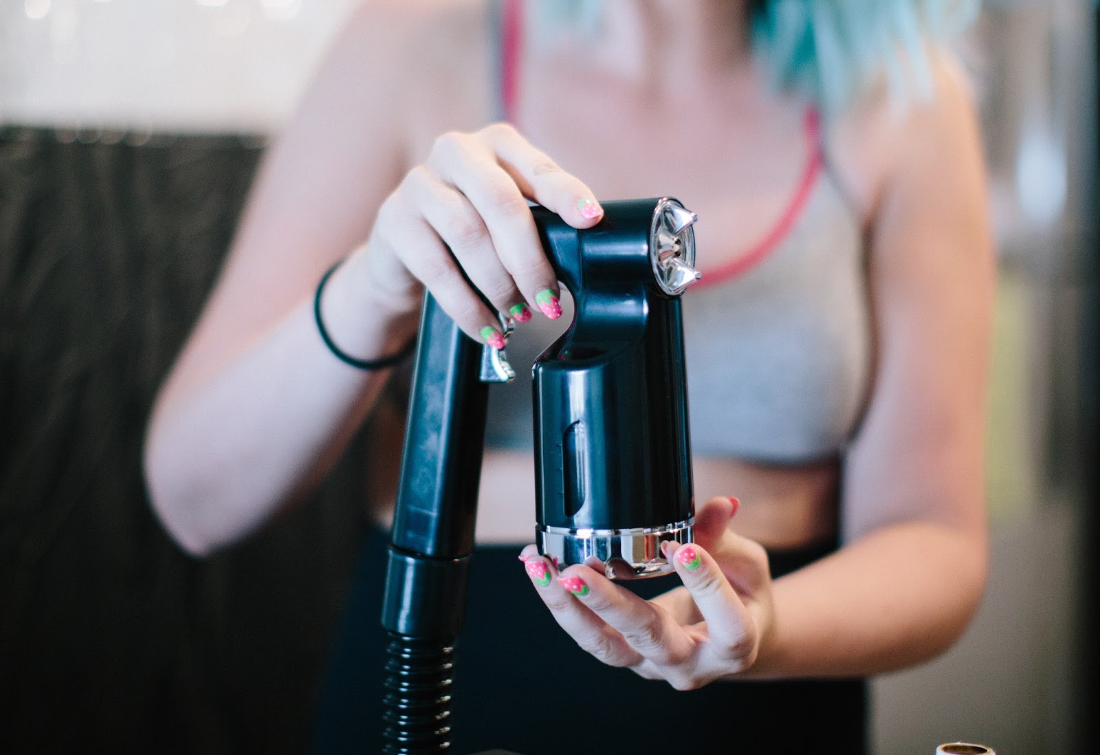 AT HOME SPRAY TAN SYSTEM & #WIWT LINK UP! | The Red Closet Diary