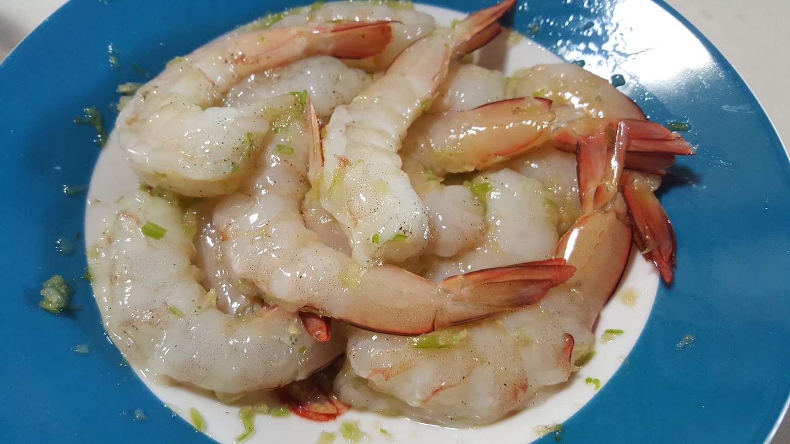 Flavour and Savour - The Food Lovers' blog: Crispy Fried Prawns wrapped ...