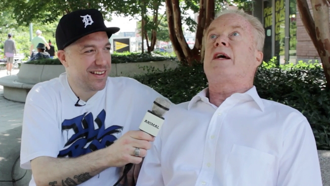 Who is that actor, actress in that TV commercial?: Kool-Aid "It's a jug ...