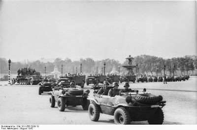 NAZI JERMAN: Foto Parade Kemenangan Wehrmacht
