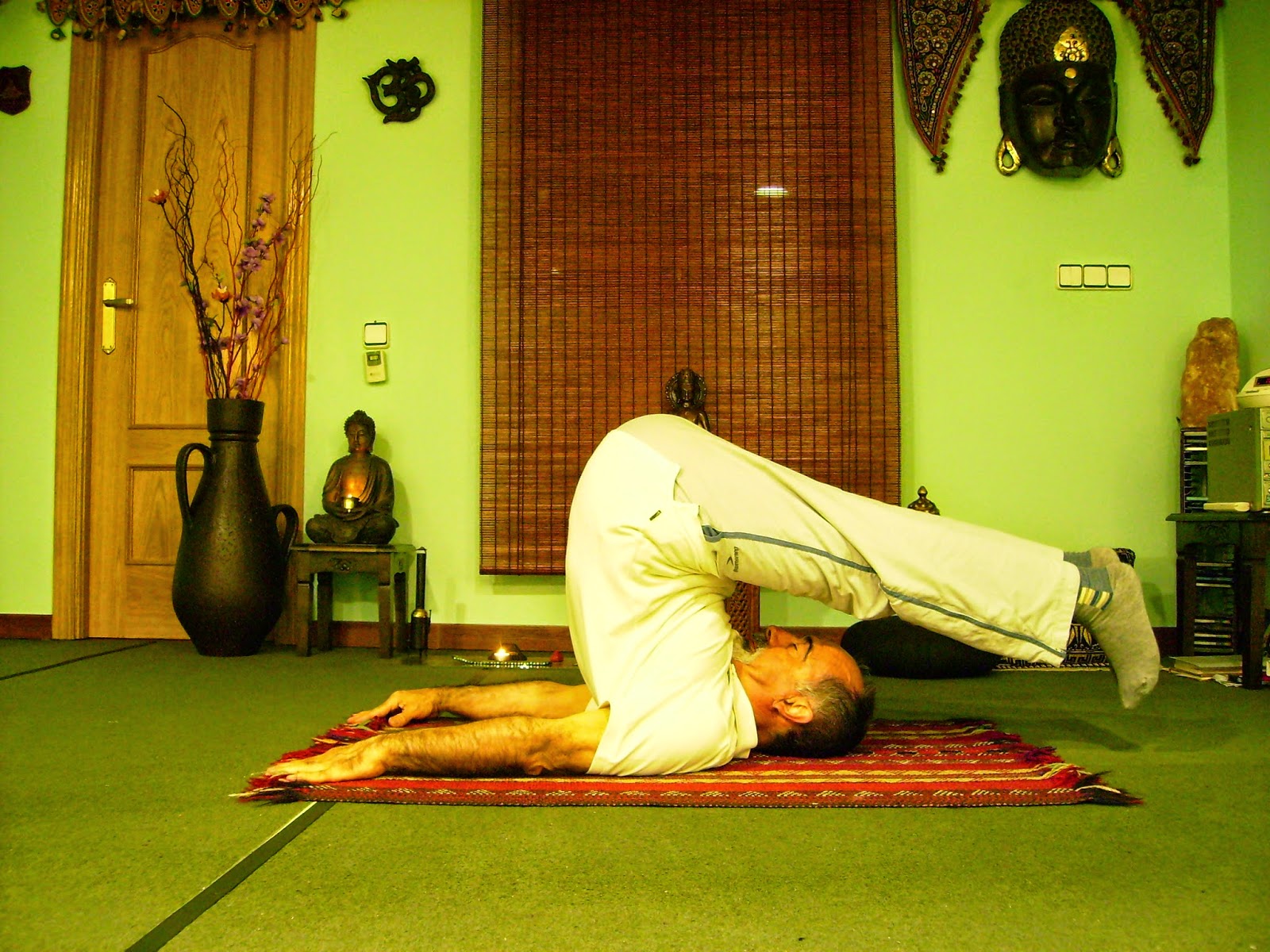 Yoga Alcorcón Maitreya embarazadas y para todos los niveles : YOGA ...