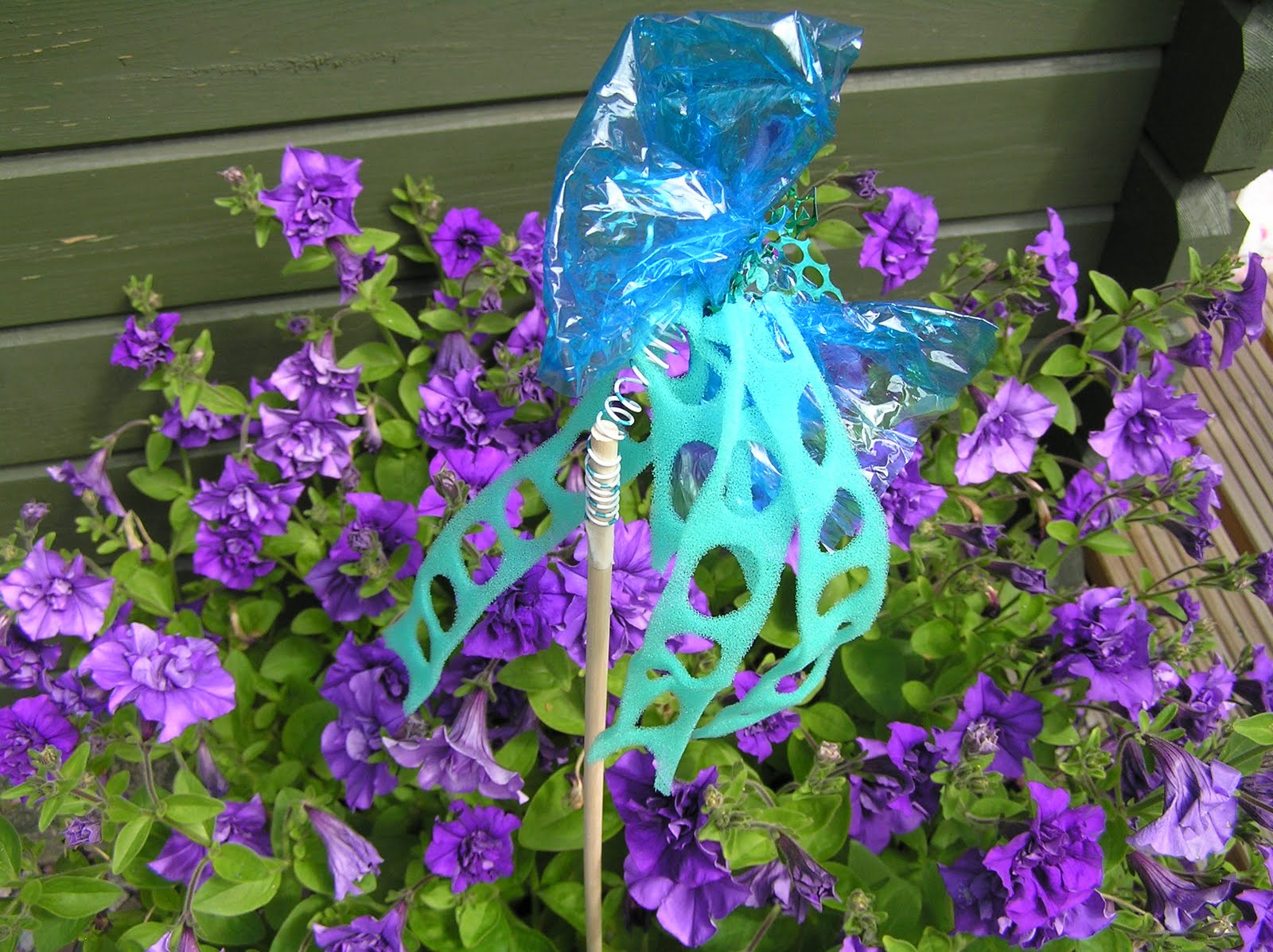 Make and take away: How to make a stick insect - quick & easy to make