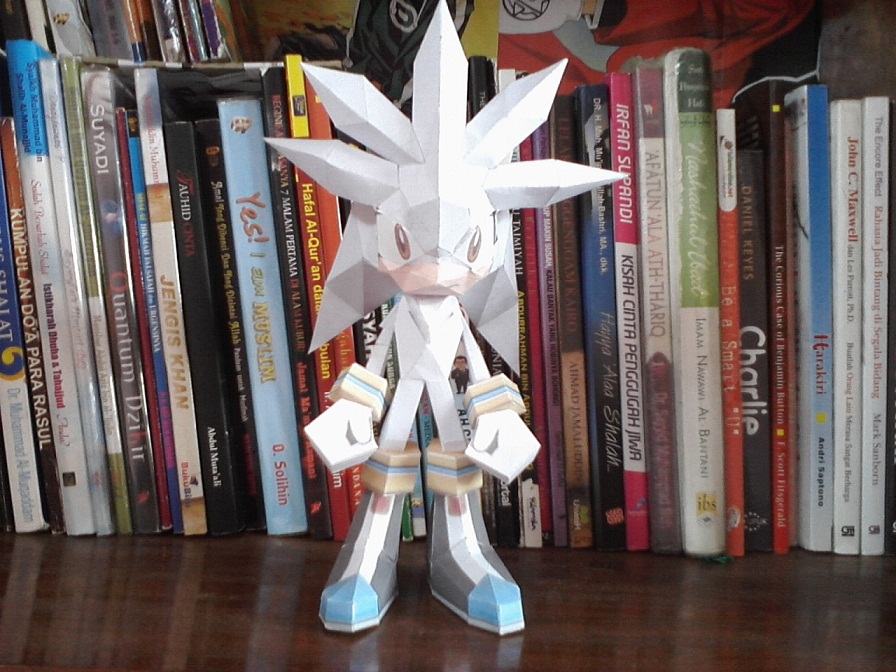PUTRA'S BLOG: Papercraft Sonic - Silver The Hedgehog