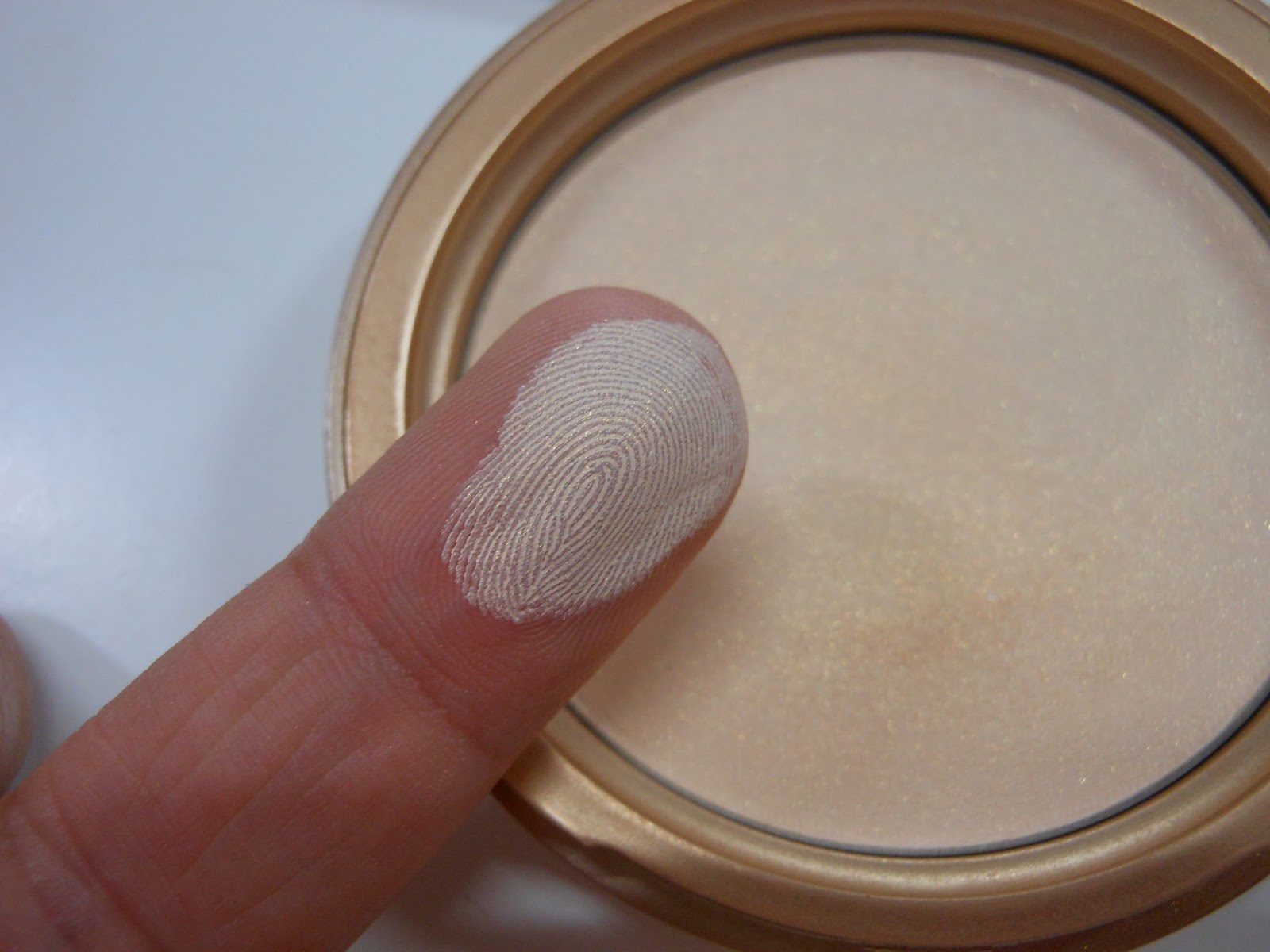 Polvos para sellar nuestra base de maquillaje