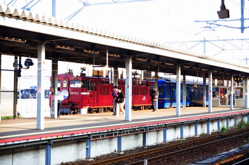 Go Away, Sam...: Japan (Oct2013): Day 6 Onuma-koen, then Hakodate to ...