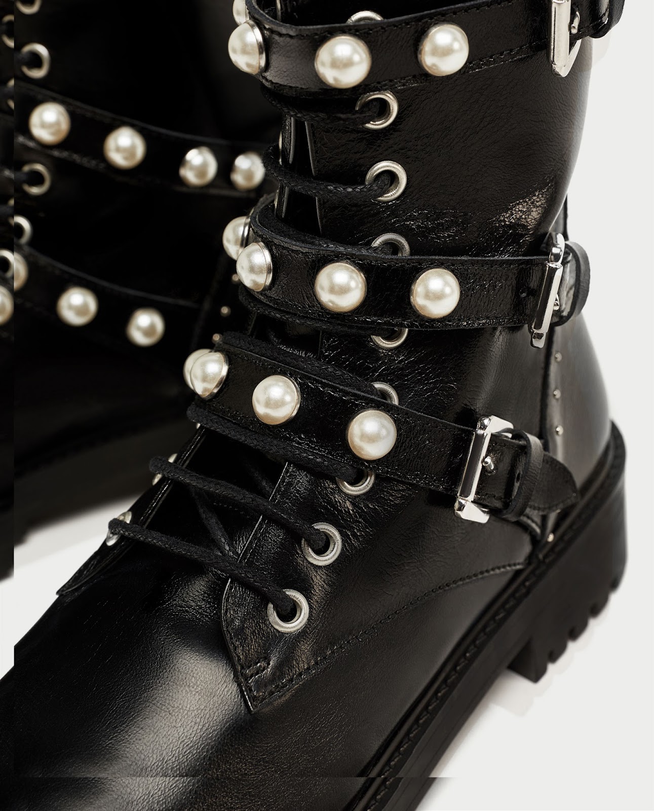 Novidades ZARA: Bota Couro com Pérolas - ZAREAR