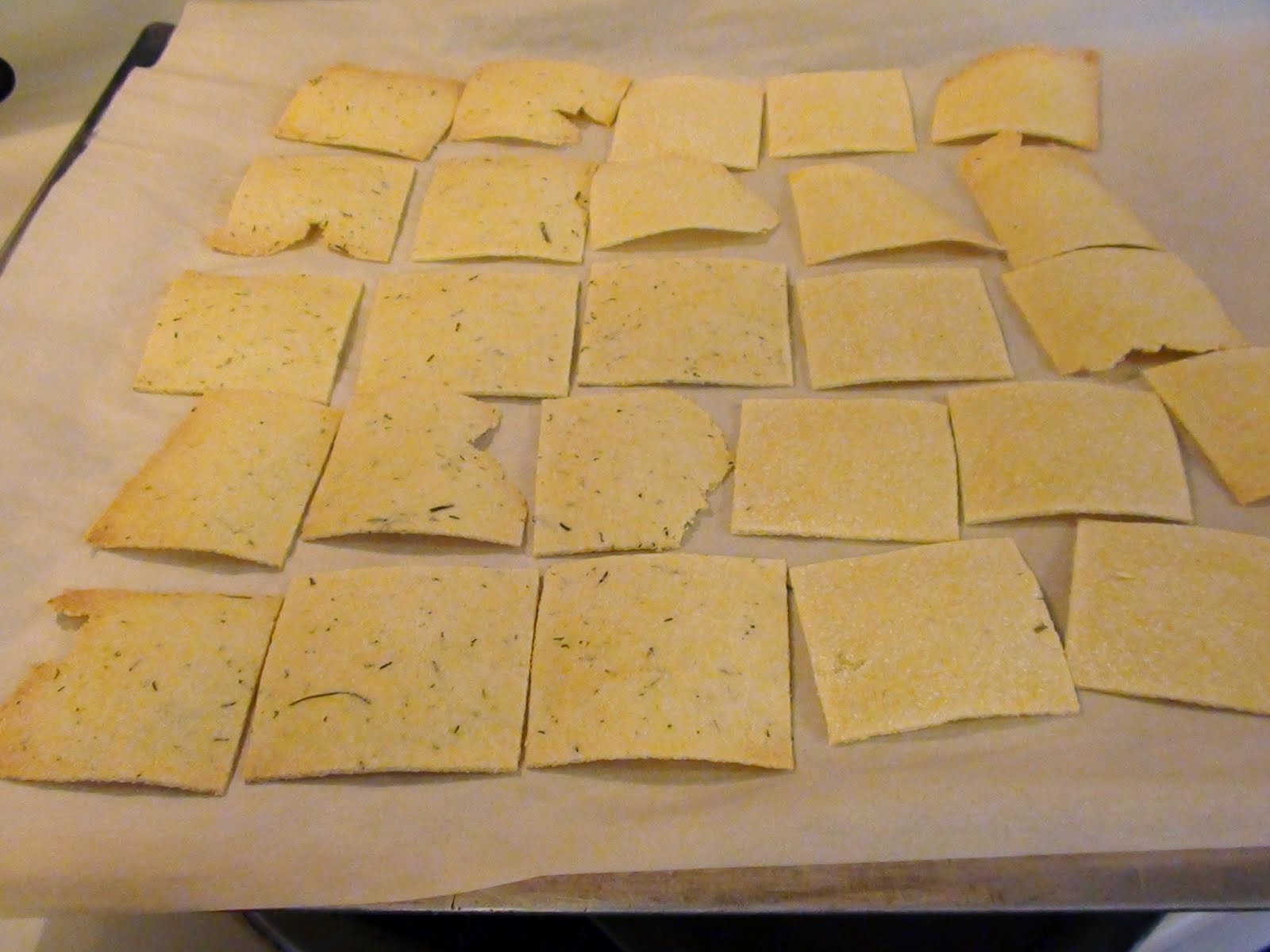 zsuzsa is in the kitchen: BAKED CORN CRACKERS