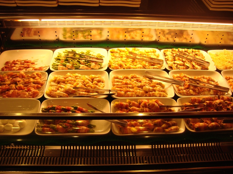 le femme... mon amour: Food Review: Sambo Kojin ( Eat-All-You-Can )