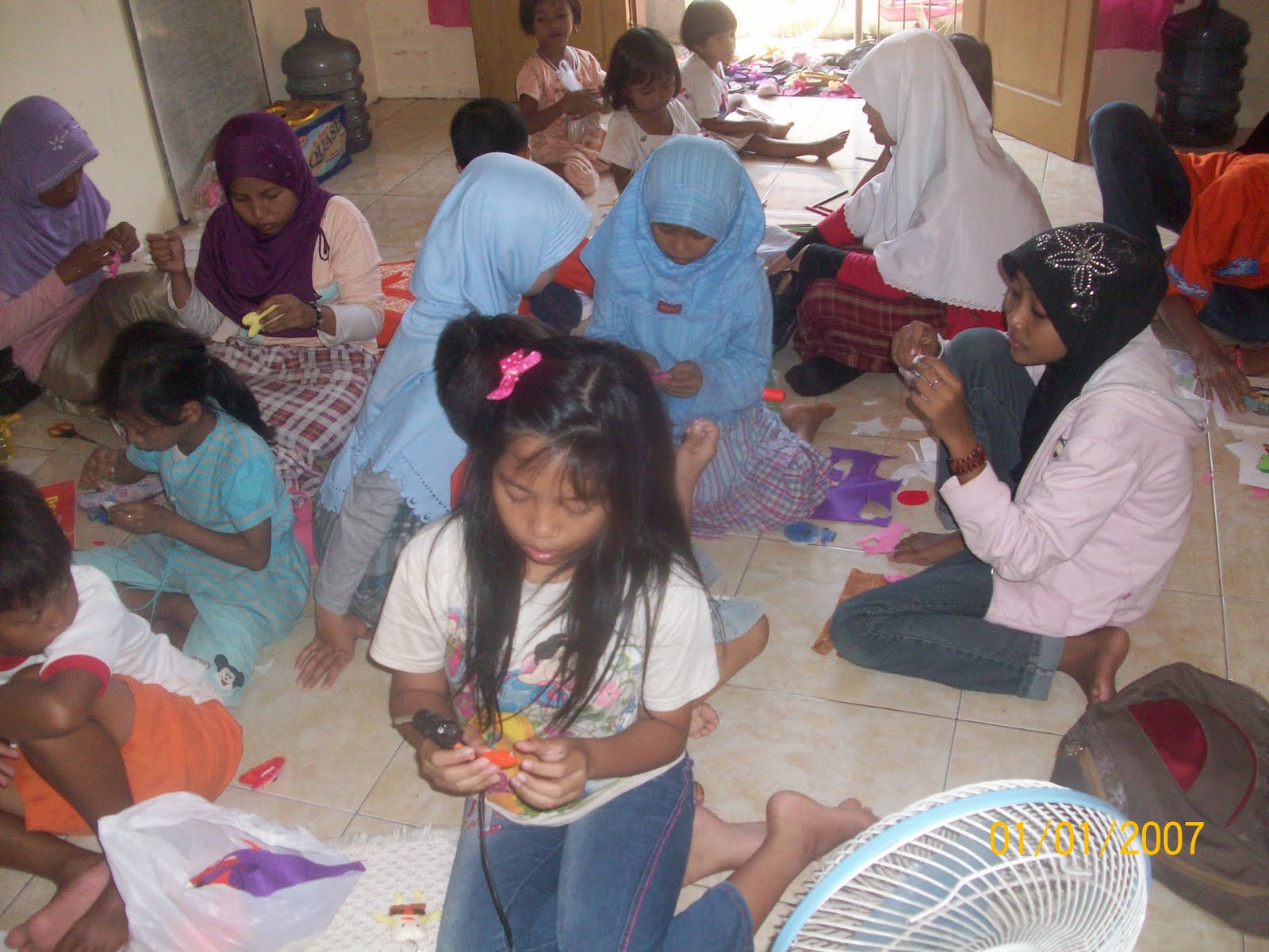 fun library: FUN HANDY CRAFT, SARANA EDUKASI BERBASIS KREATIVITAS ANAK
