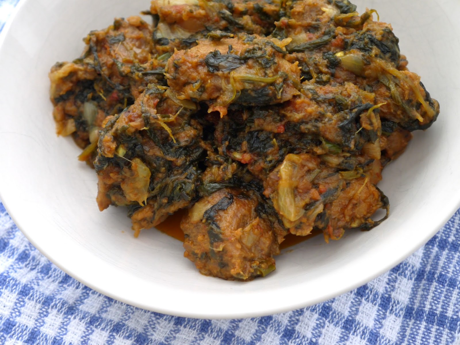 This Muslim Girl Bakes: Lamb Spinach Curry - Gosht Palak.