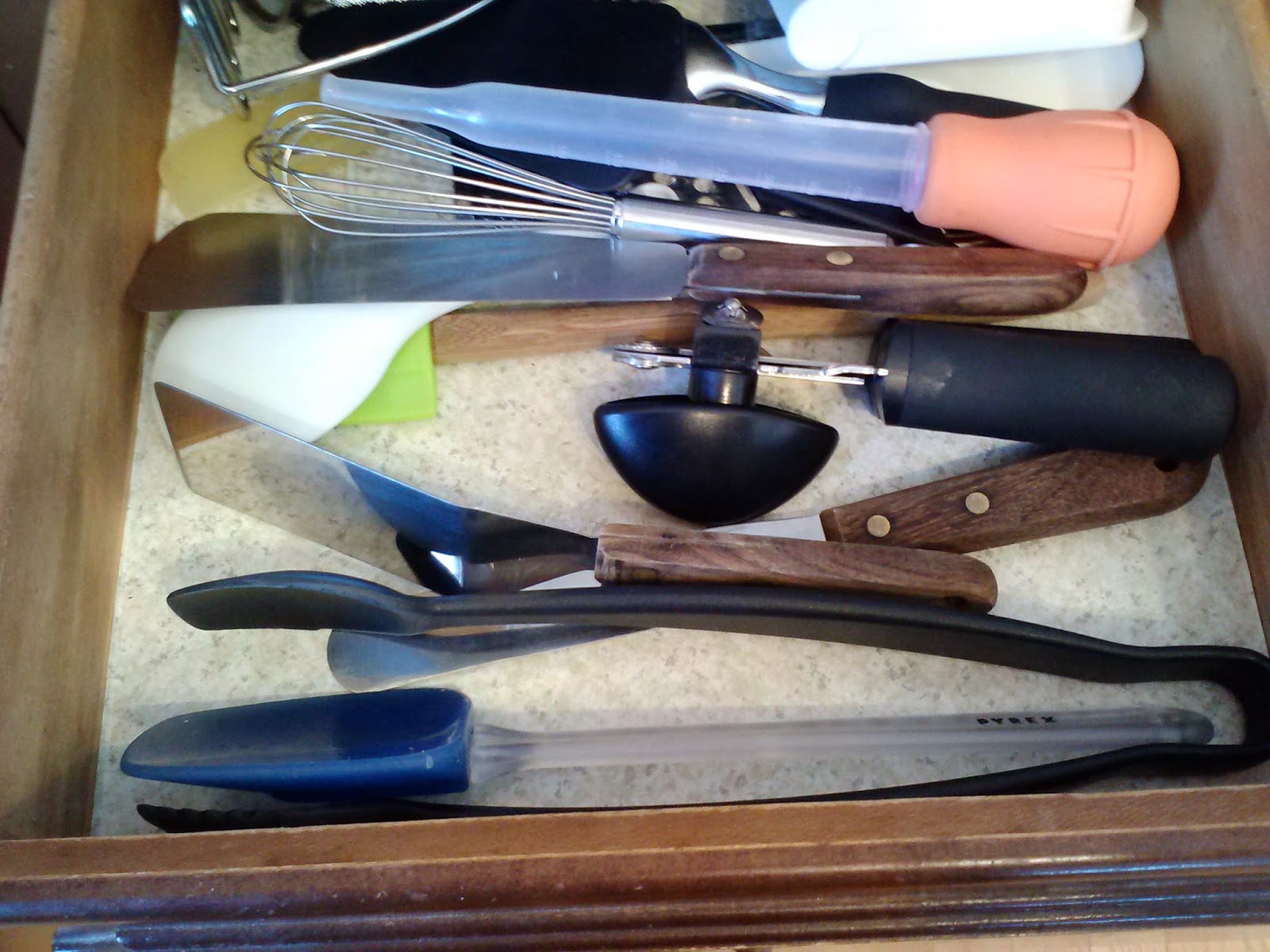 Simply Back to Basics: Simple Solutions Series: Kitchen Utensil Storage