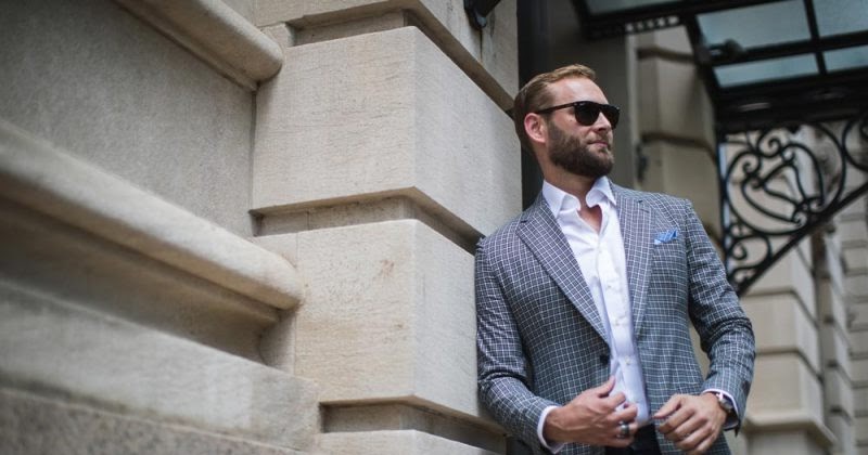 A One-Button Jacket? Why It Might Work For You