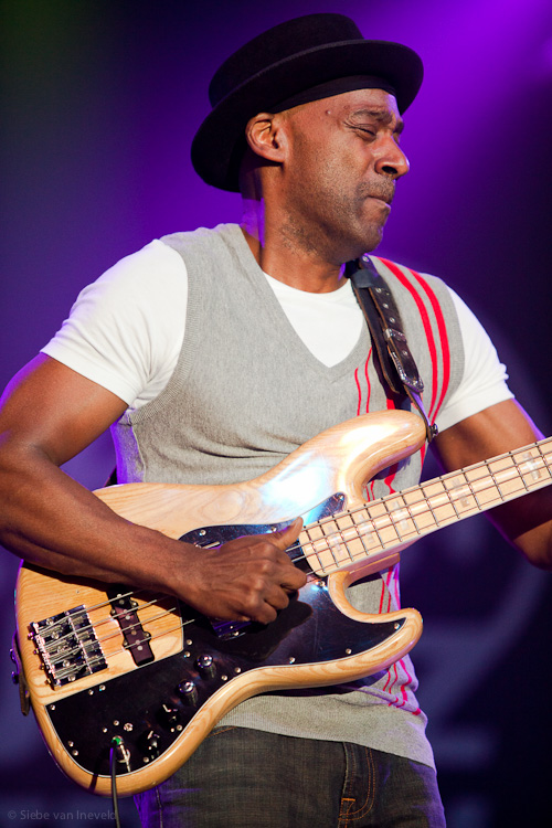 Foto Bassist Dunia : Marcus Miller | sun BASS pro