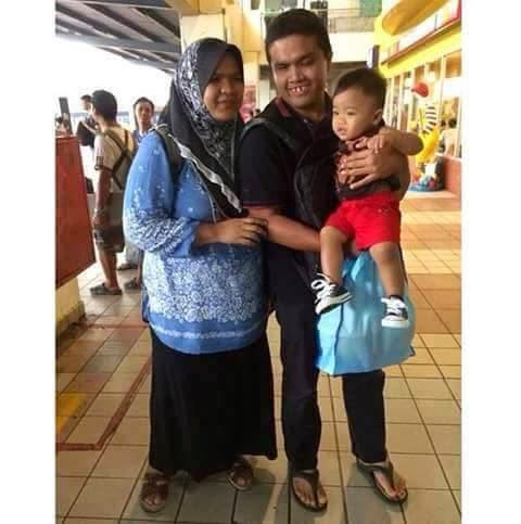 Wajah Sebenar Isteri Dan Anak Azmi Saat Dari Caliph Buskers, Vokalis ...