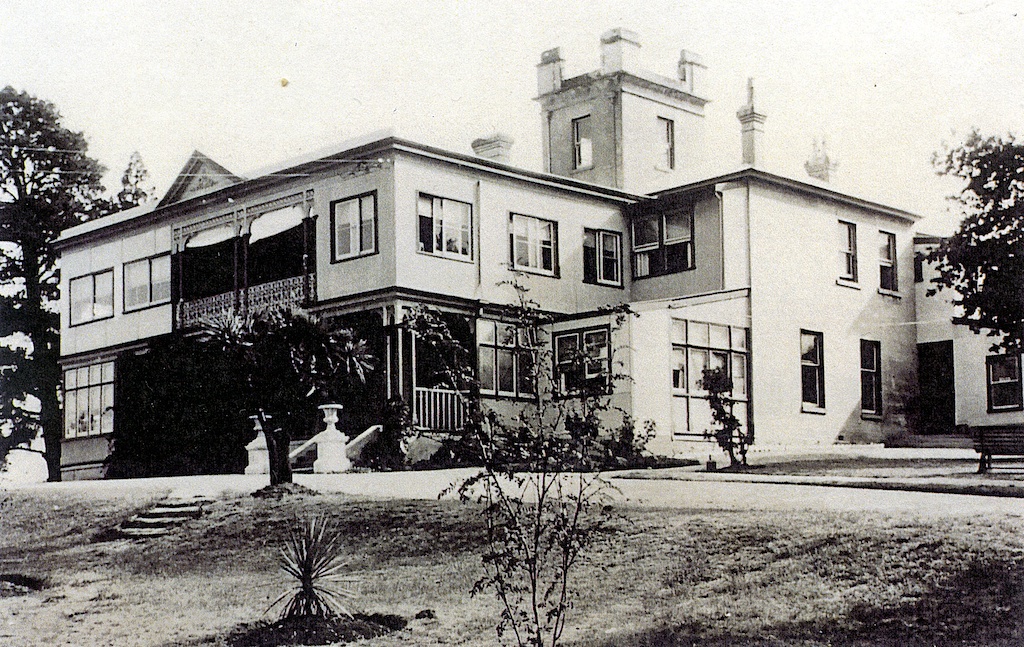 On The Convict Trail: Claremont House