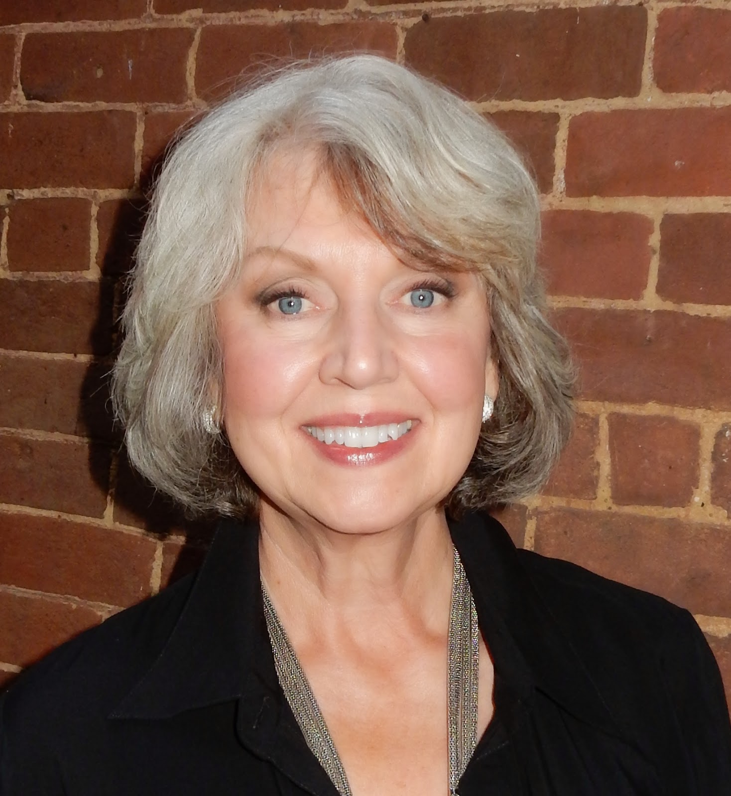 Fifty, not Frumpy: Dressed For Dinner