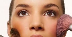 Redefining the Face Of Beauty : Keep your MAKE-UP on with SETTING SPRAY!?