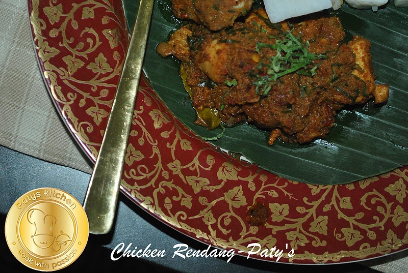 PATYSKITCHEN: COMPRESSED RICE AND CHICKEN RENDANG / NASI IMPIT DAN ...