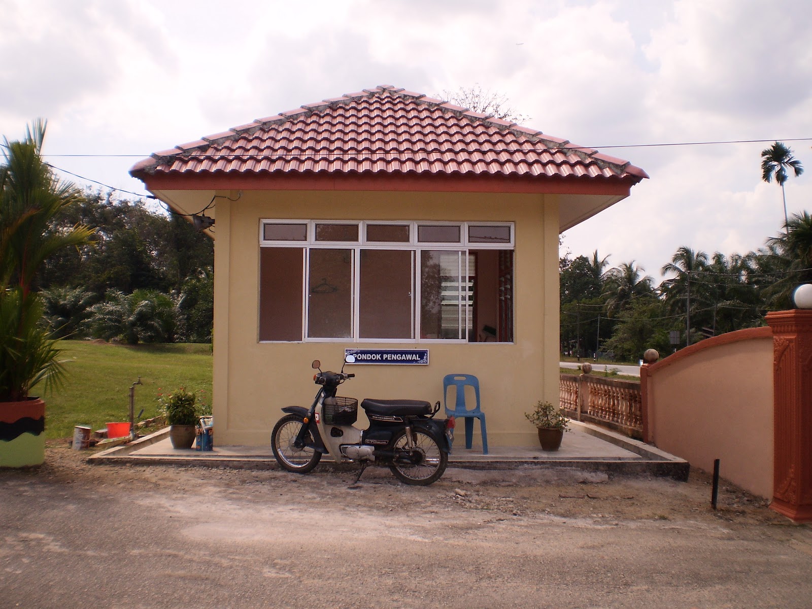 SEKOLAH KEBANGSAAN TENGKAWANG: GAMBAR ASRAMA