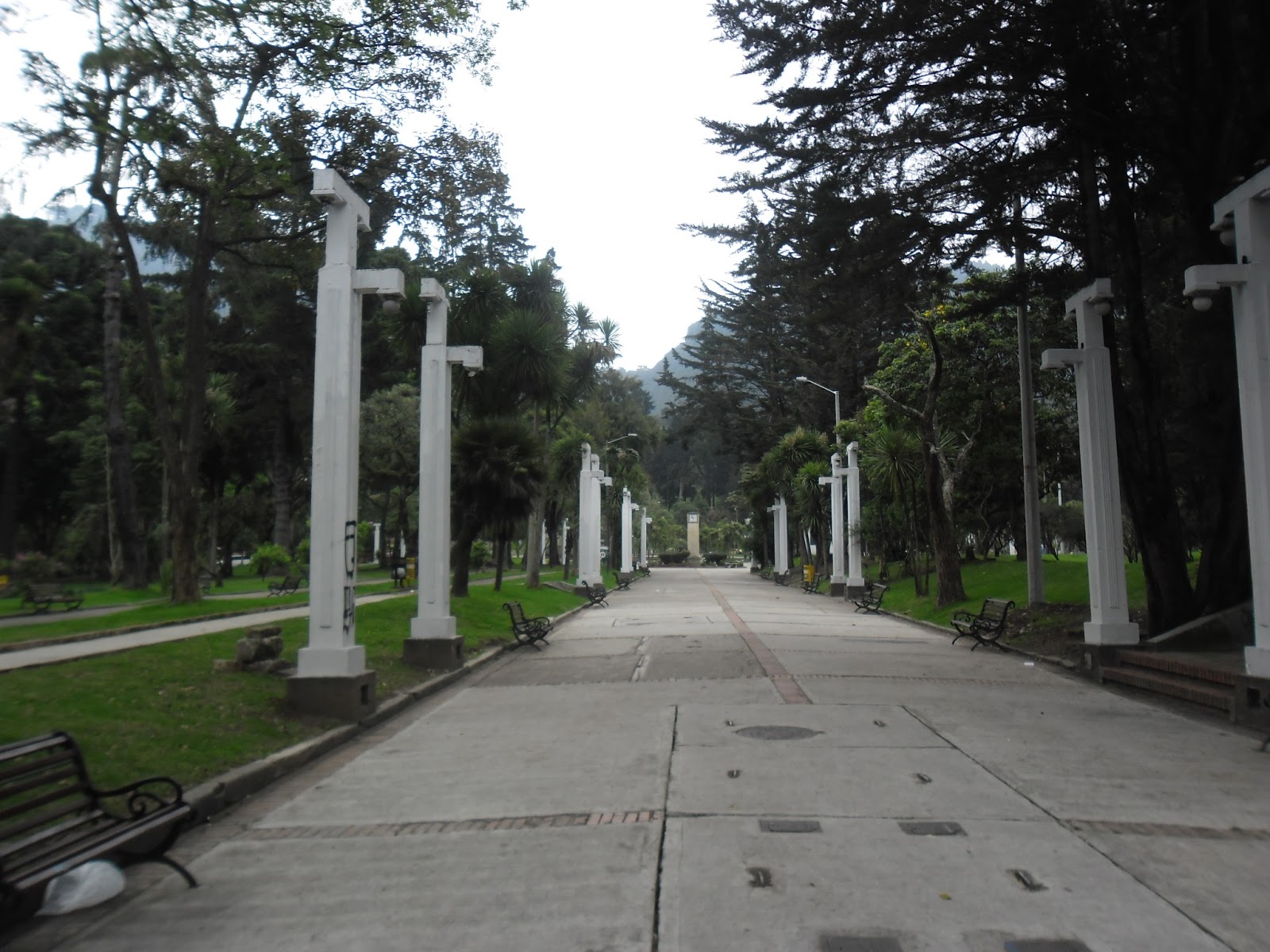 Marcela Caycedo PEI-13: Parque Nacional- Barrio la Merced- Barrio la ...