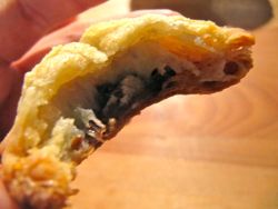 White Shell Chronicles: Chocolate / Banana & Apple Pixie Pies