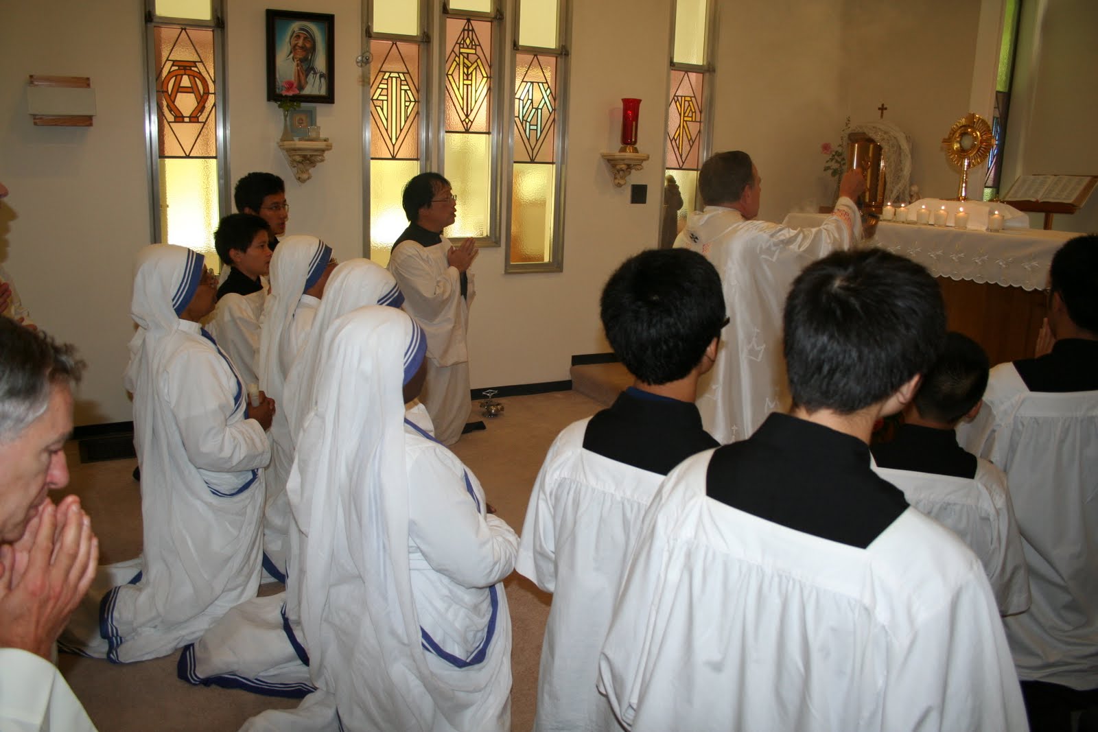 The Busy Catholic: Missionaries of Charity welcomed to DTES