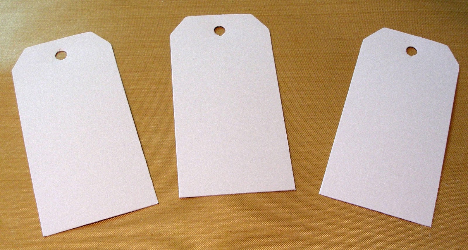 CottageCutz: Tag Trio