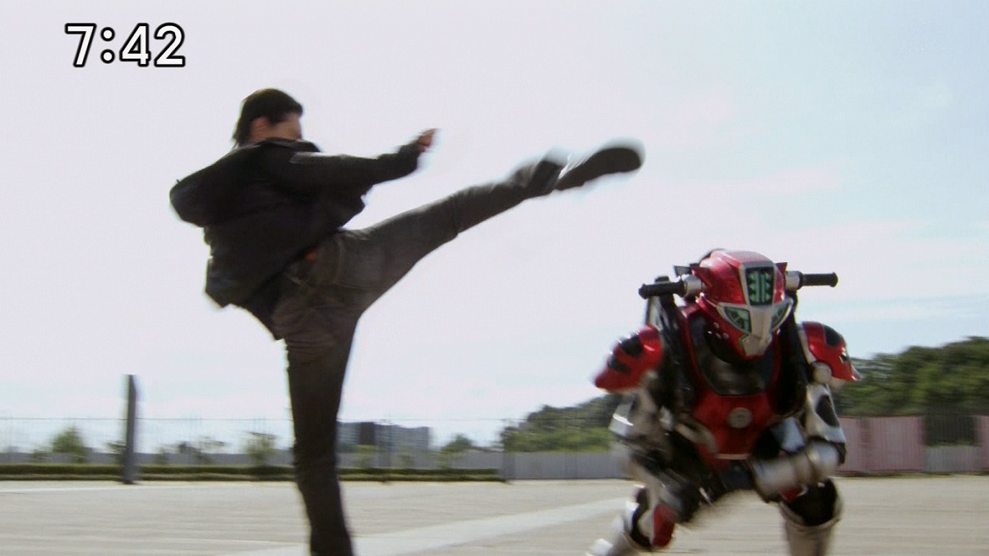 Henshin Grid: Gavan... I mean Go-Busters 31 Images